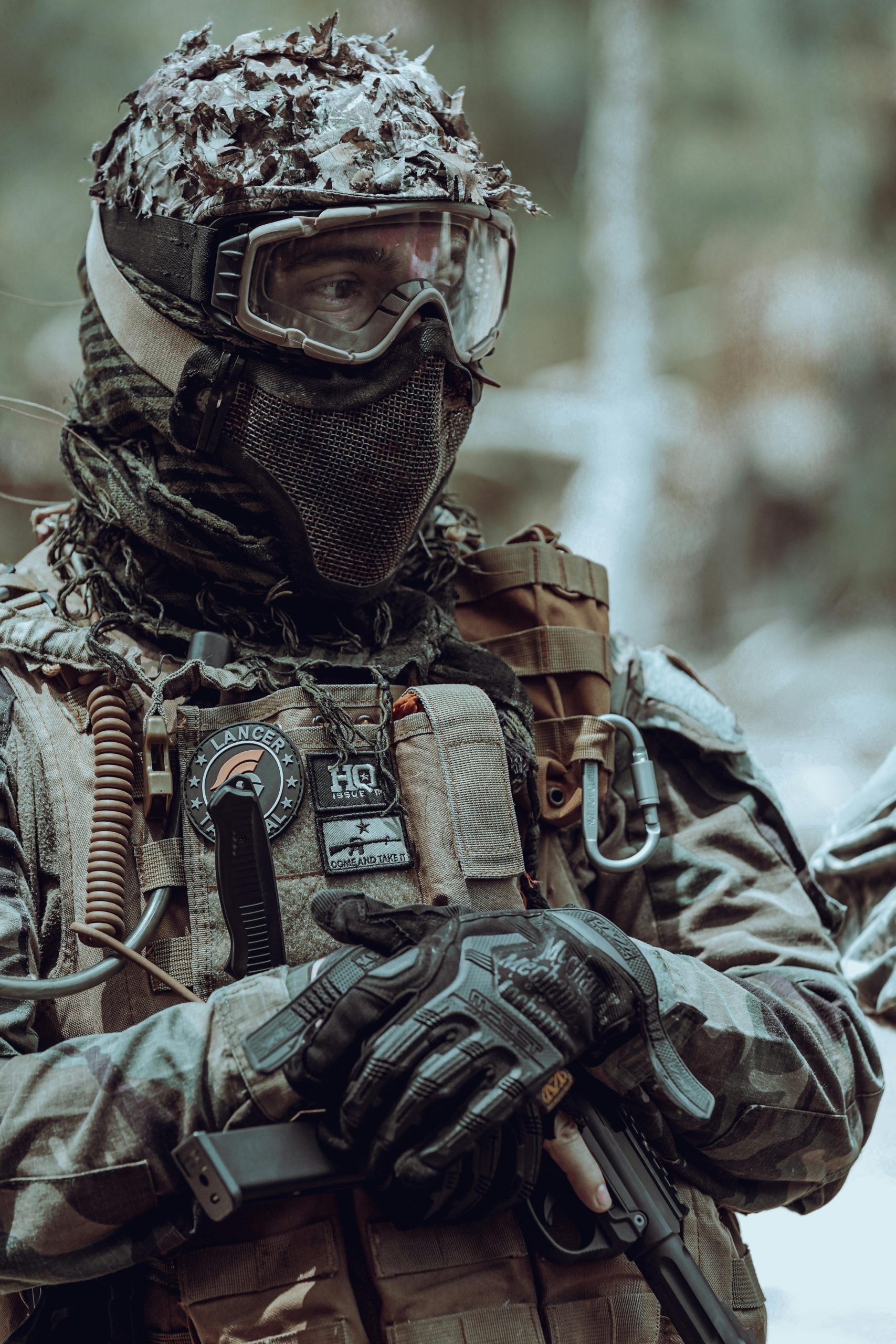 Découvrez les accessoires indispensables pour la survie militaire ...